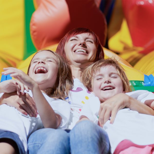 Funparty Accueil - Fun Party - Location de Mascotte et Jeux Gonflables ...