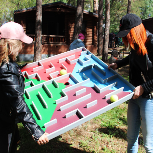 Giant Labyrinth - Fun Party - Location de Mascotte et Jeux Gonflables ...