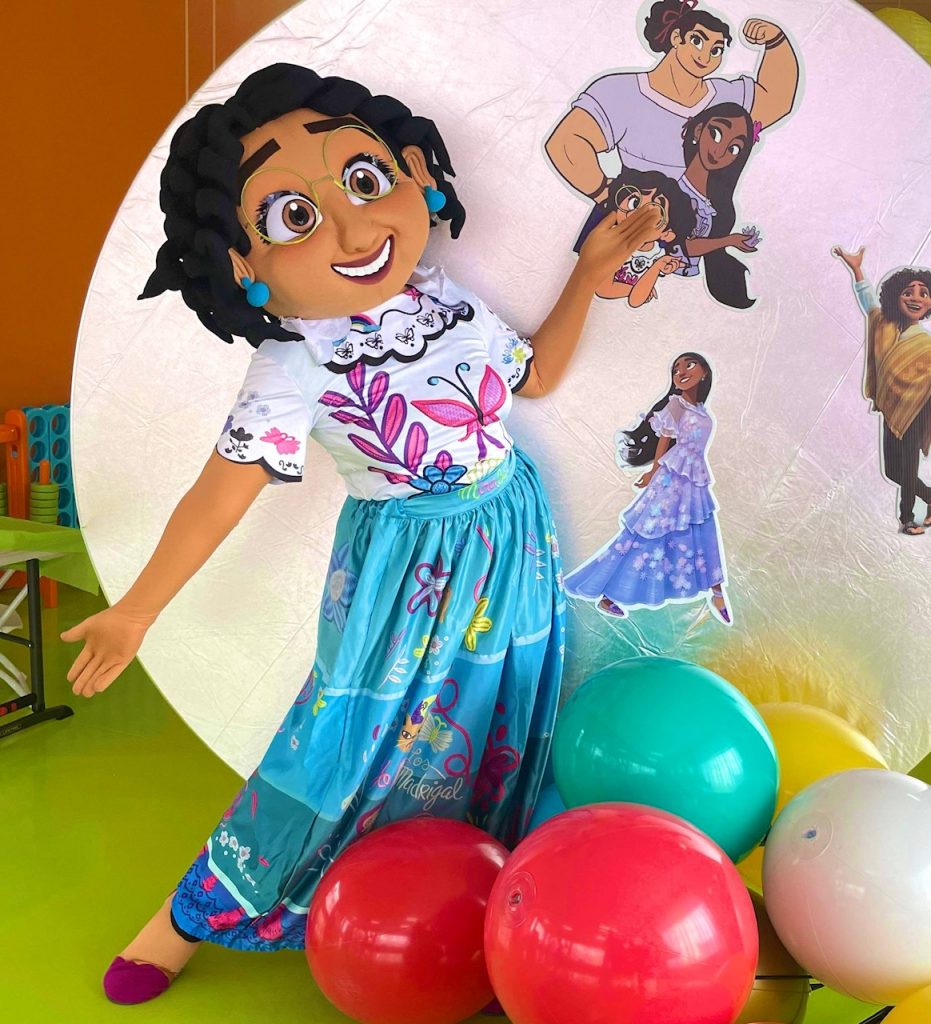 Encanto Mirabel Mascot - Fun Party - Location de Mascotte et Jeux ...