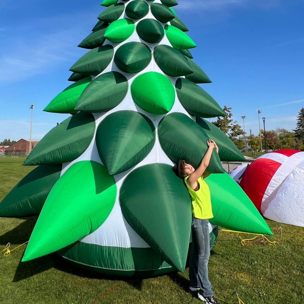 Giant Inflatable Figure - Christmas Tree - Fun Party - Location de ...