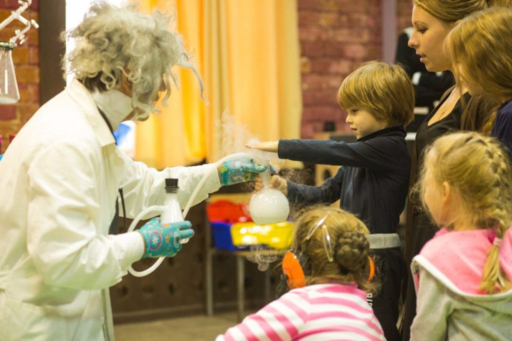 "Fun Magic" - Science show - Fun Party - Location de Mascotte et Jeux ...